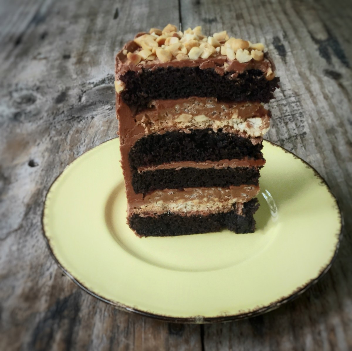 Eclipse cake | Gourmandistan